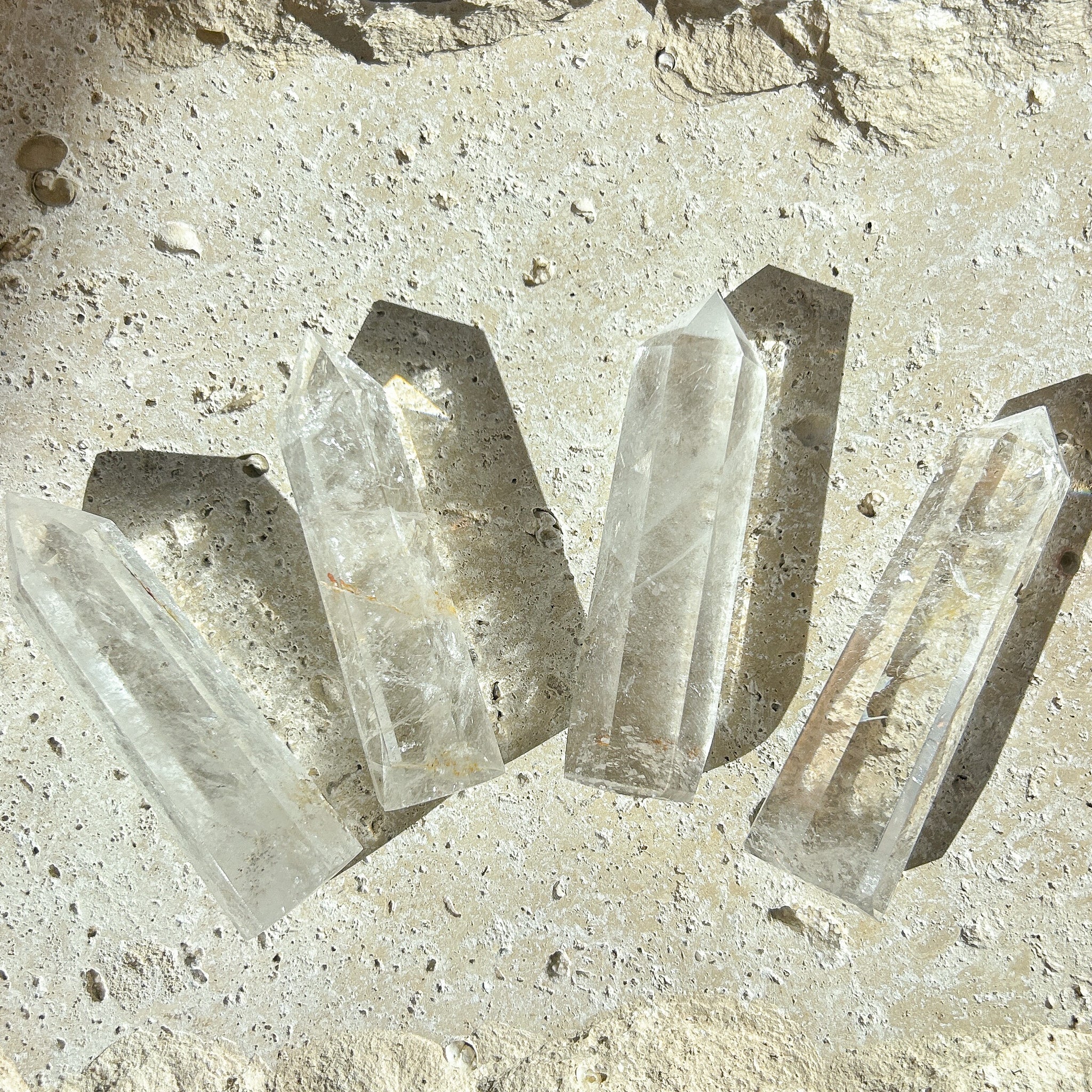 White Crystals Meaning, Uses, and Healing Properties – Kumi Oils